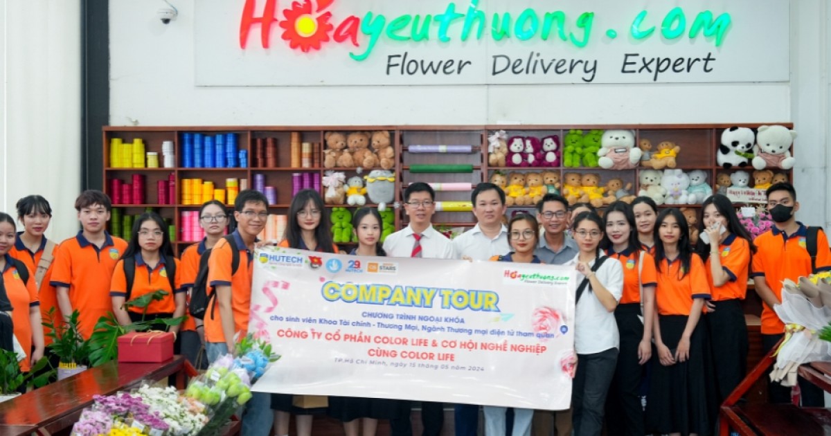 Demo Shop bán hàng - Hutech - Sinh viên ngành Thương mại điện tử, khoa Tài chính Thương mại Tham ...